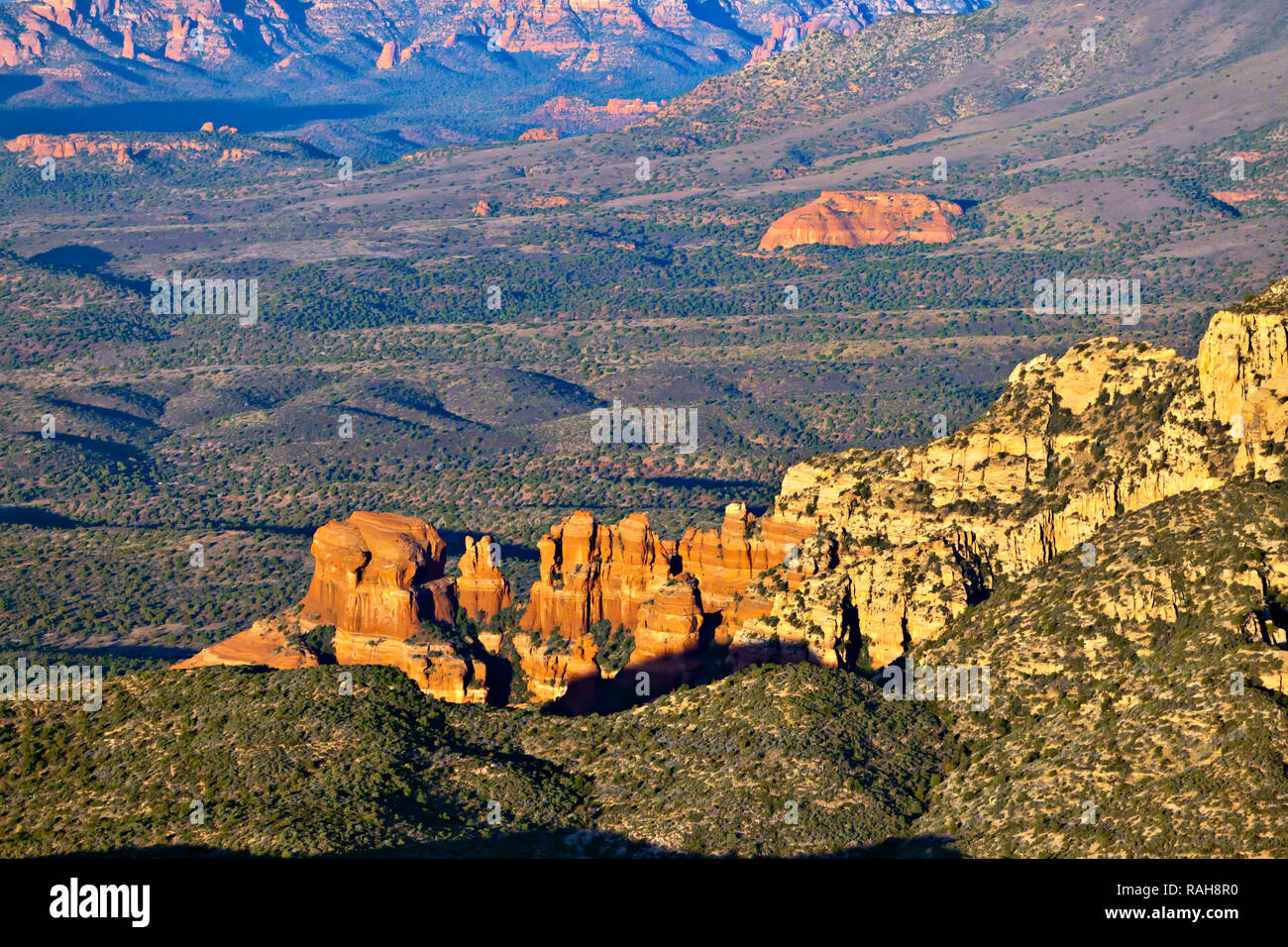 Rock spires of sedona hi-res stock photography and images - Alamy