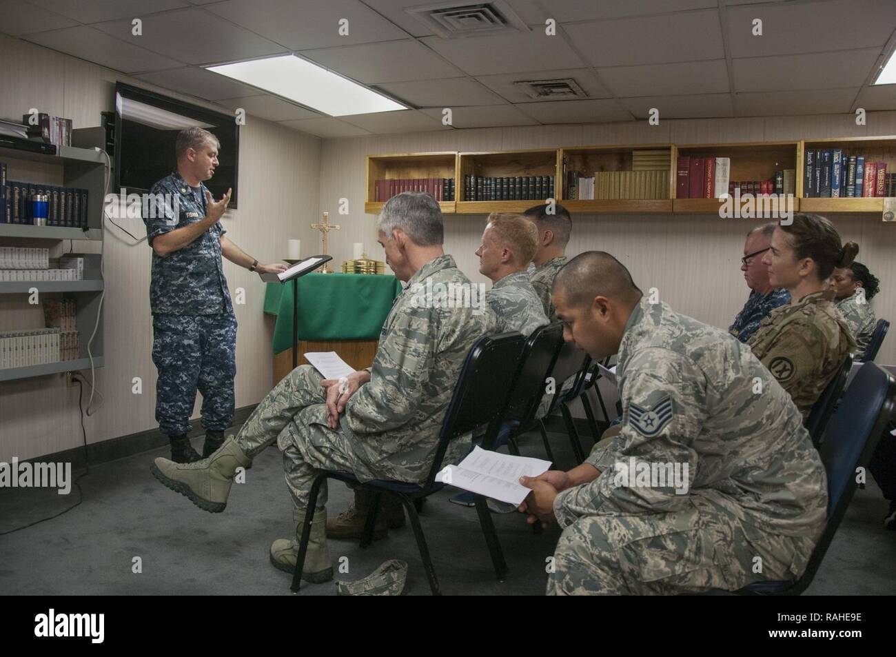 SANTA RITA, Guam (Feb.8, 2017) Lt. Cmdr. Stephen Fisher, command ...