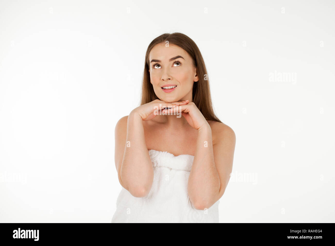 Portrait of a bared beautiful woman getting ready for the spa treatment ...