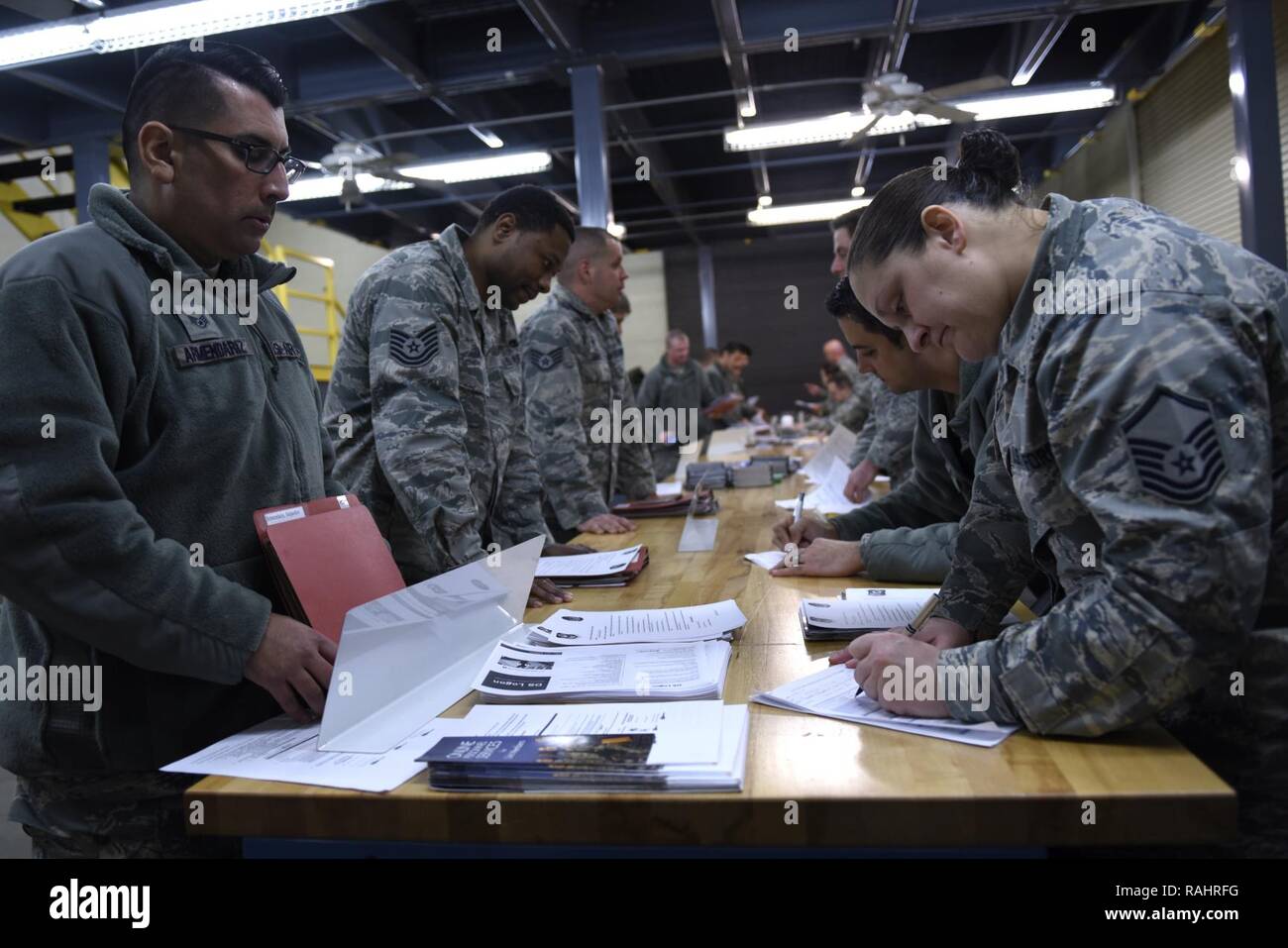 145th force support squadron hi-res stock photography and images - Alamy