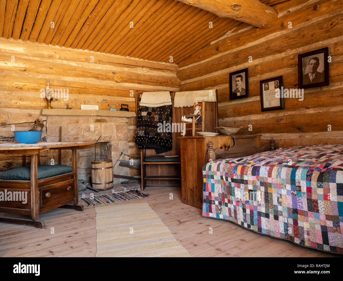 Inside a replica of the George B. Hobbs Siblings' Cabin, Bluff Fort ...