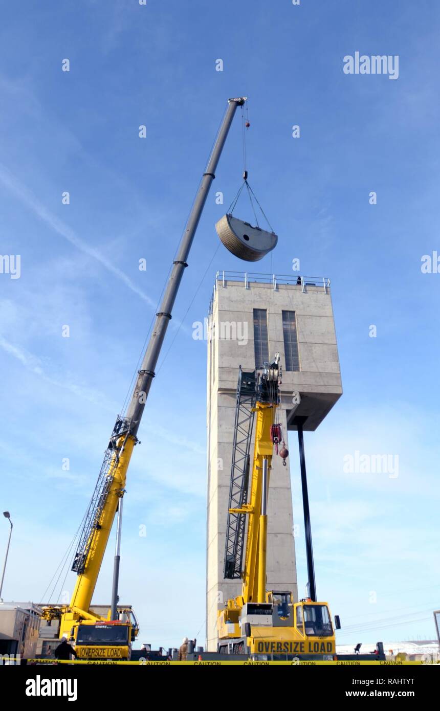 Sheave shafts hi-res stock photography and images - Alamy