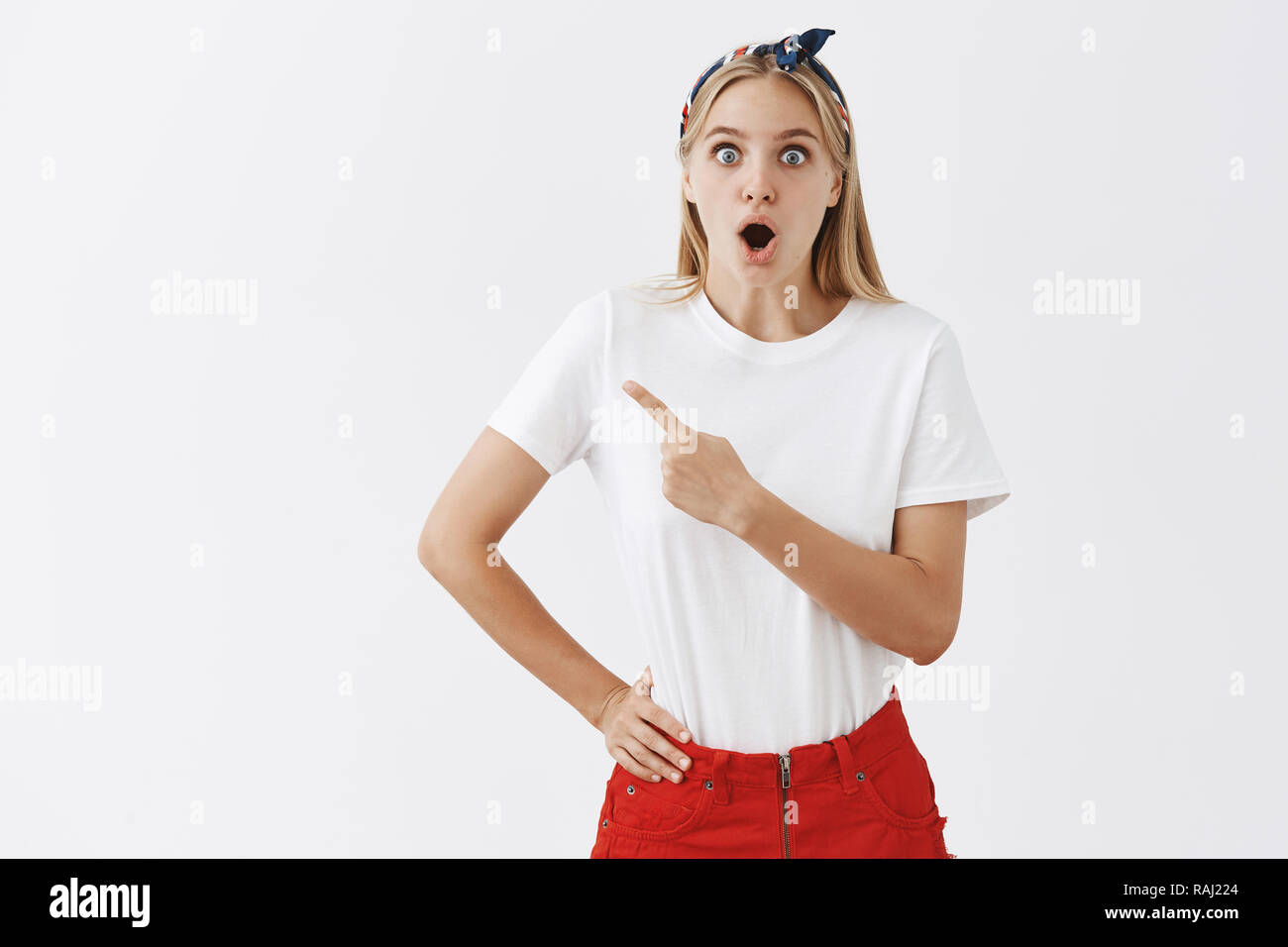 Intrigued look hi-res stock photography and images - Alamy