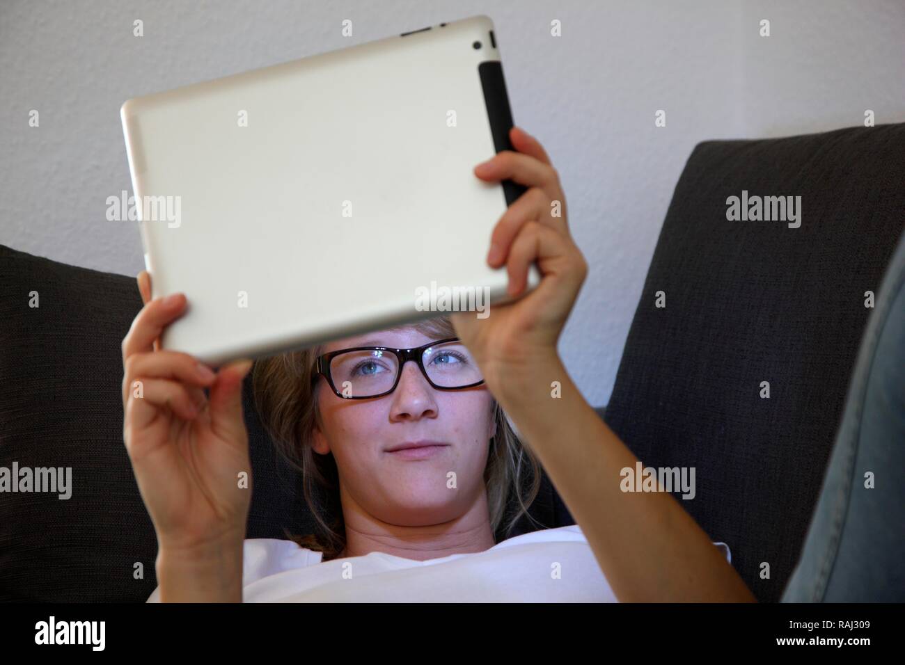 Internet home tablet separate hi-res stock photography and images - Alamy