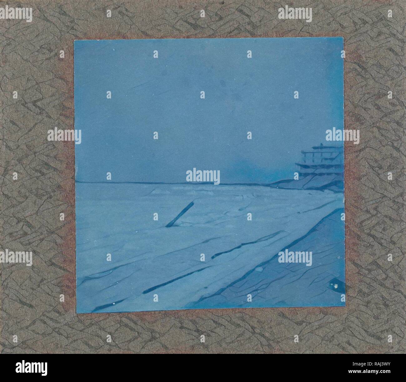 Beach with tide line, USA, Anonymous, c. 1900 - c. 1920, Cyanotype, a ...