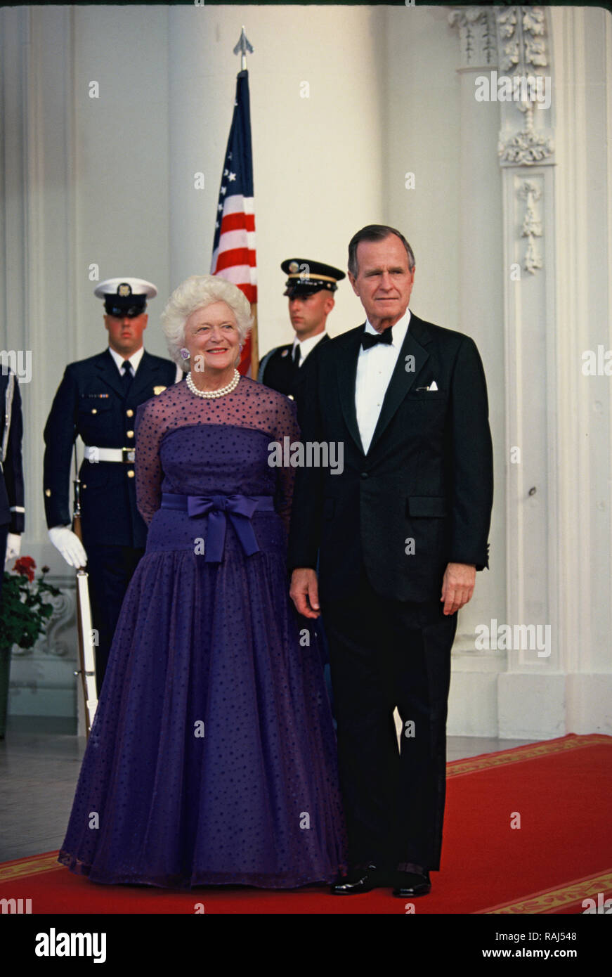 Bush 41 barbara bush hi-res stock photography and images - Alamy