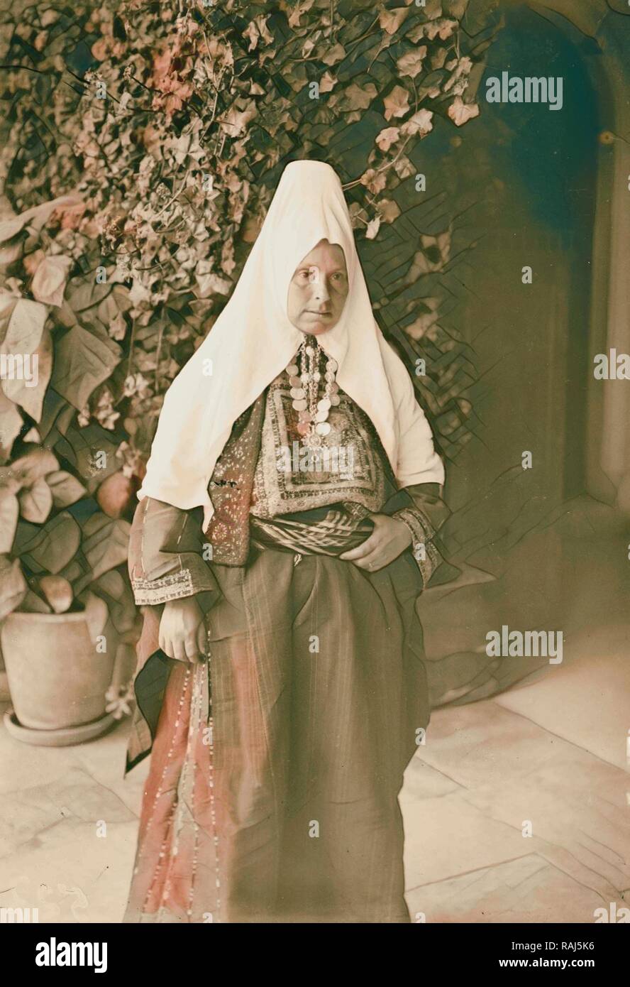 Costumes, characters, etc. Bethlehem woman 1900, West Bank, Bethlehem ...