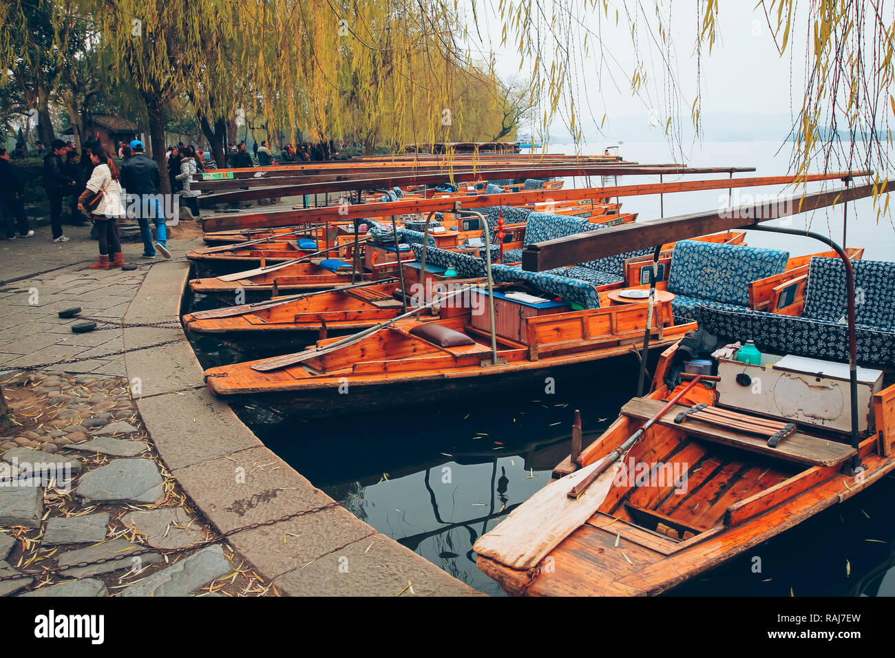 Hangzhou china hi-res stock photography and images - Alamy