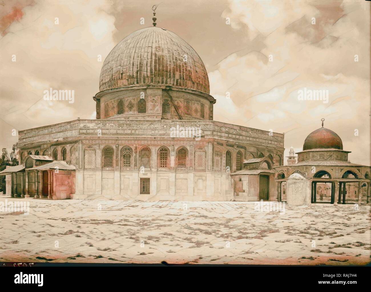 Dome of the Rock showing Dome of the Chain 1934, Jerusalem, Israel ...