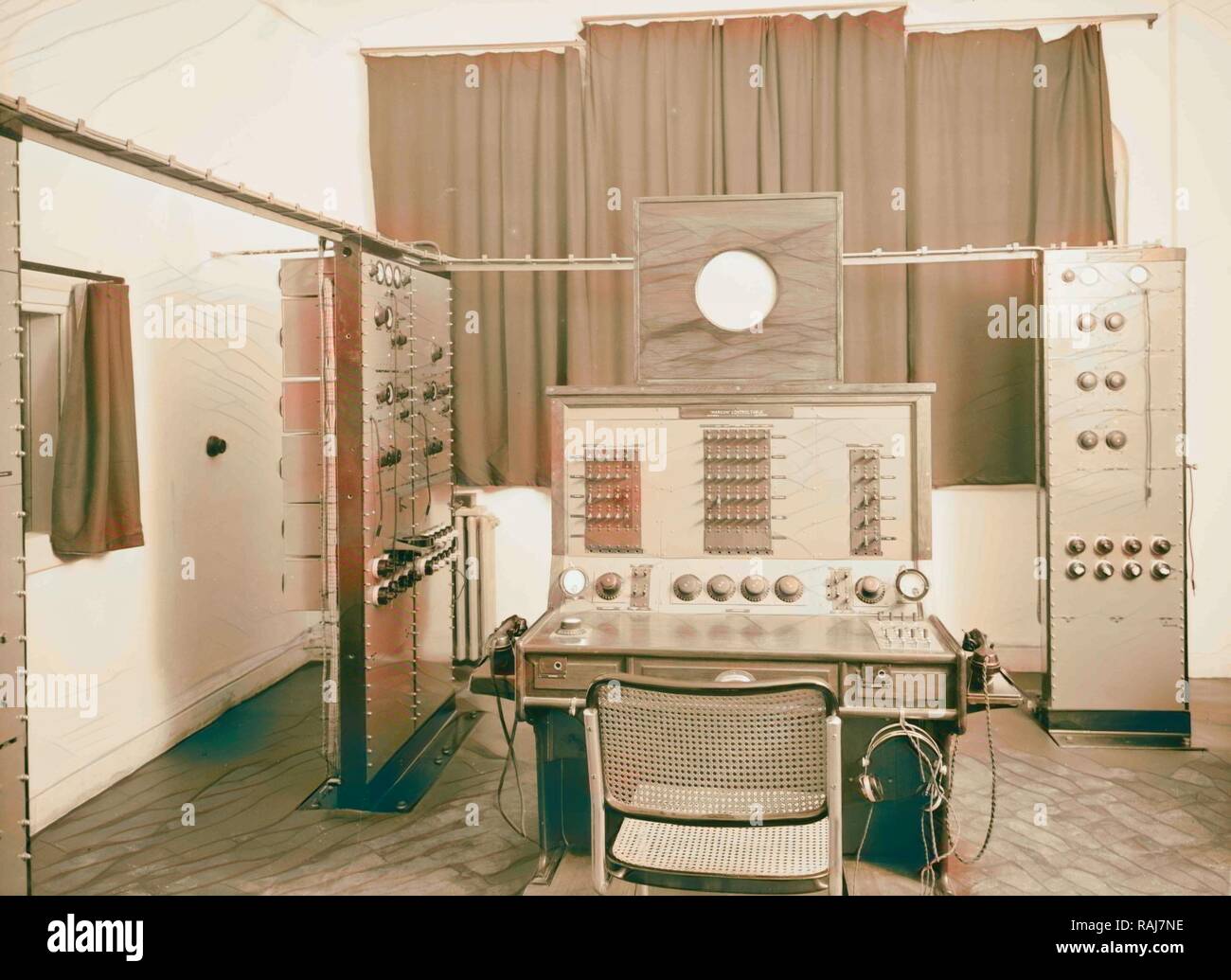 Controll room hi-res stock photography and images - Alamy