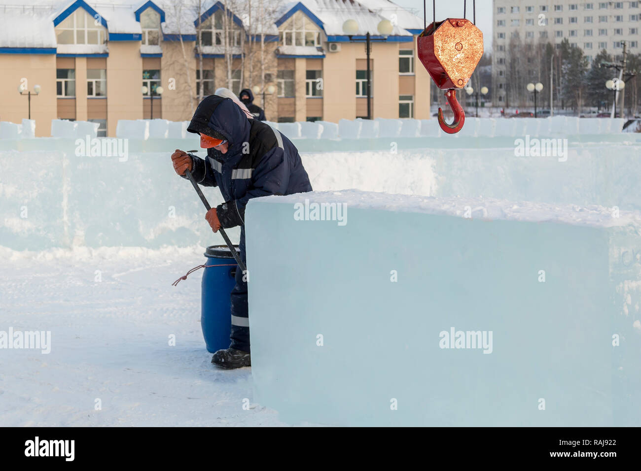 Busy park frost hi-res stock photography and images - Alamy