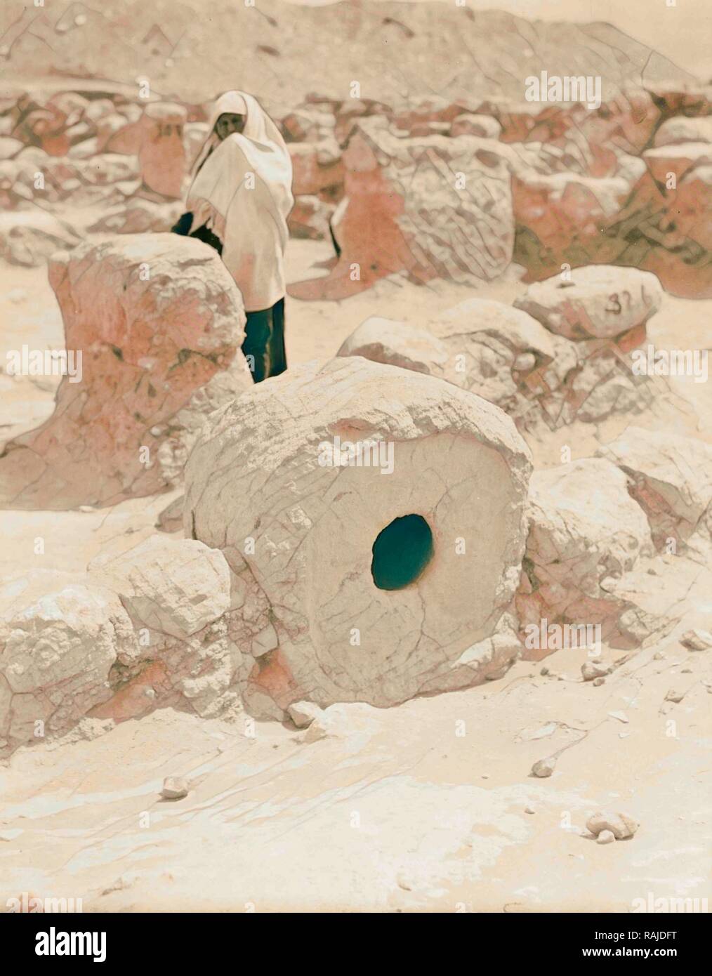 Excavations. Tell Beit Mirsim, (Kirjath Sepher). Ancient dye vat built ...