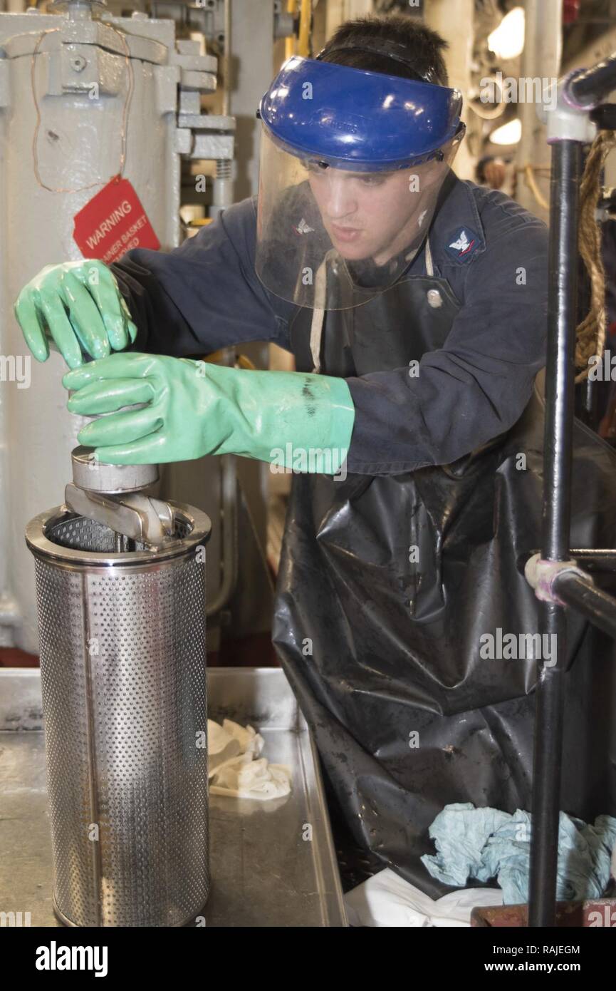 PHILIPPINE SEA (Feb. 4, 2017) Machinist’s Mate 3rd Class Brian Aubin ...