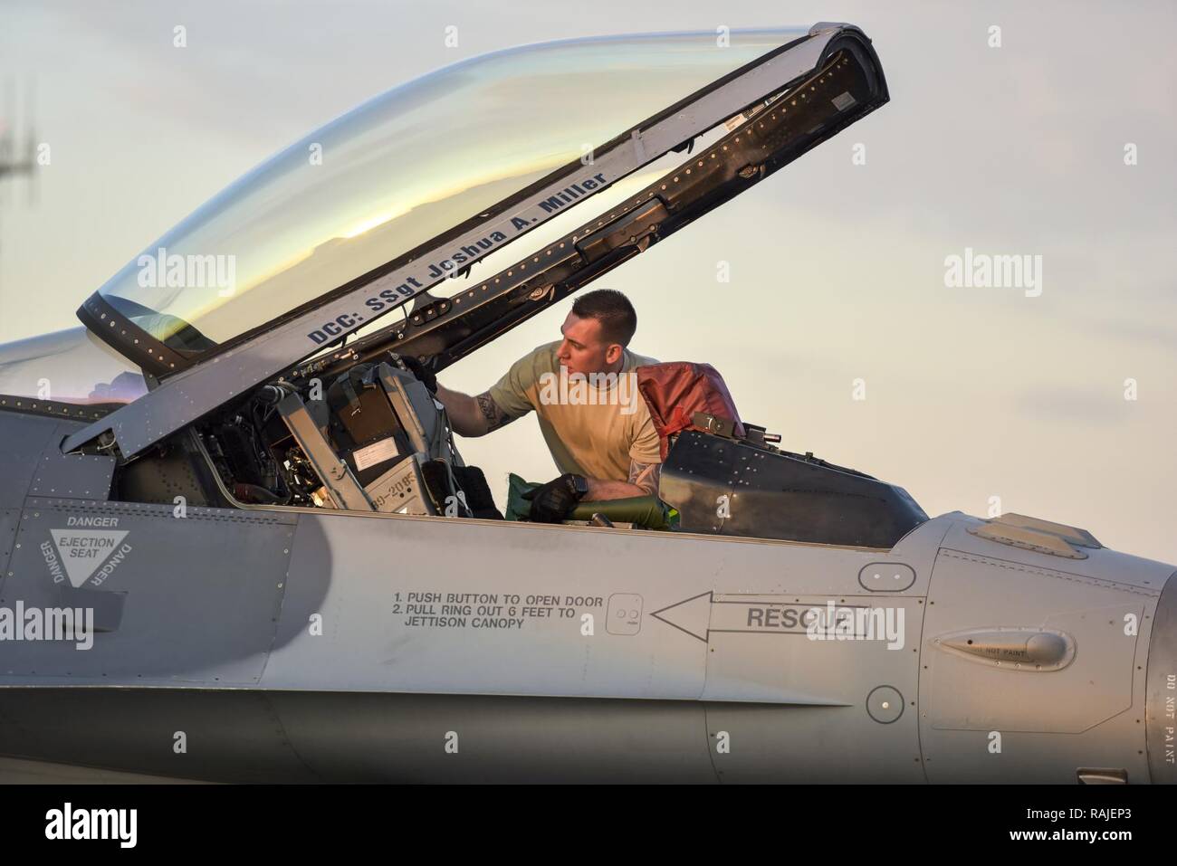 U.S. Air Force Staff Sgt. Joshua Miller, F-16 crew chief assigned to ...
