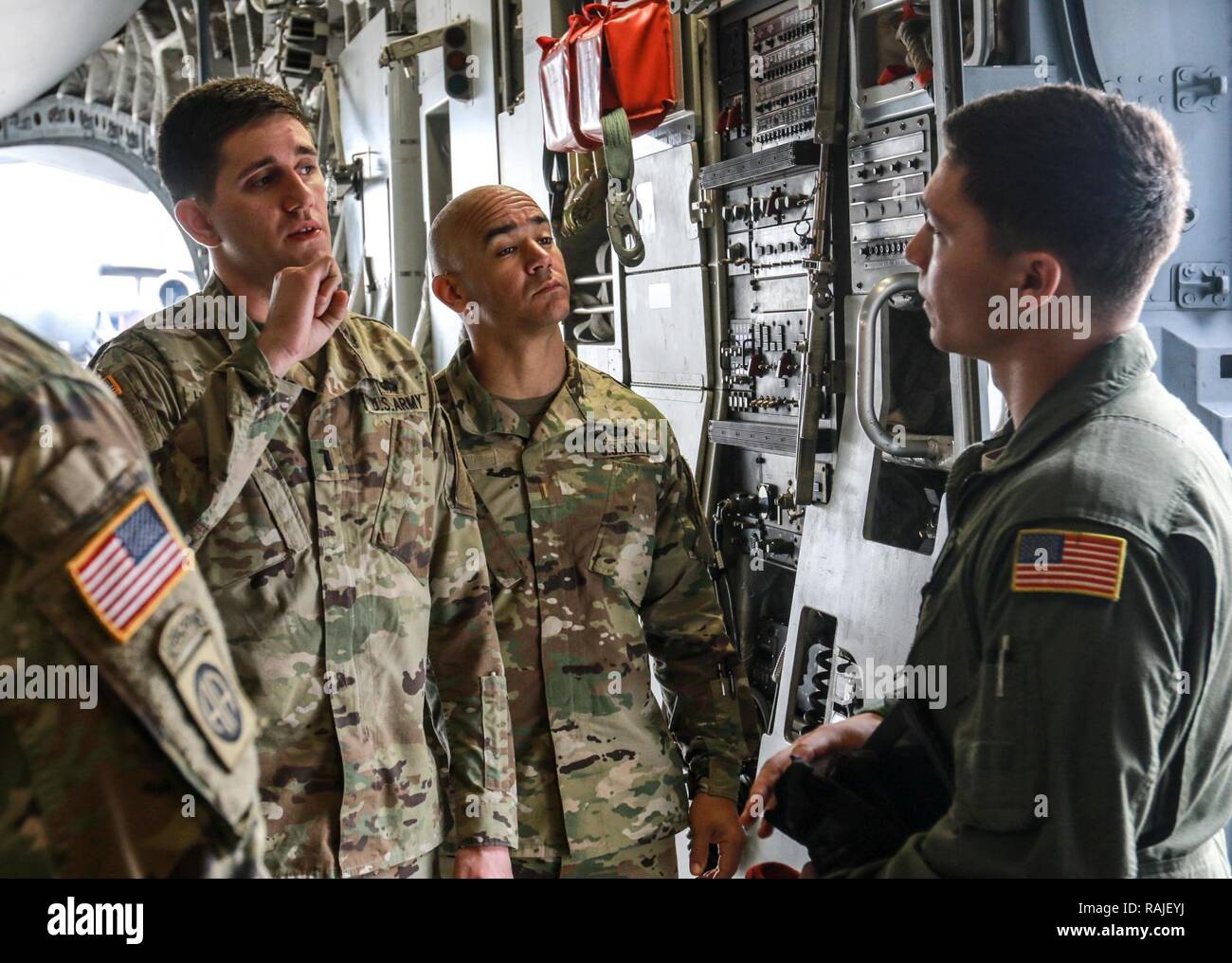 3 82nd bct hi-res stock photography and images - Alamy