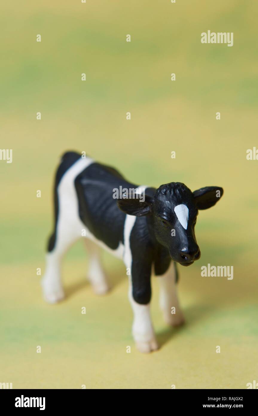 Plastic cow toy hi-res stock photography and images - Alamy
