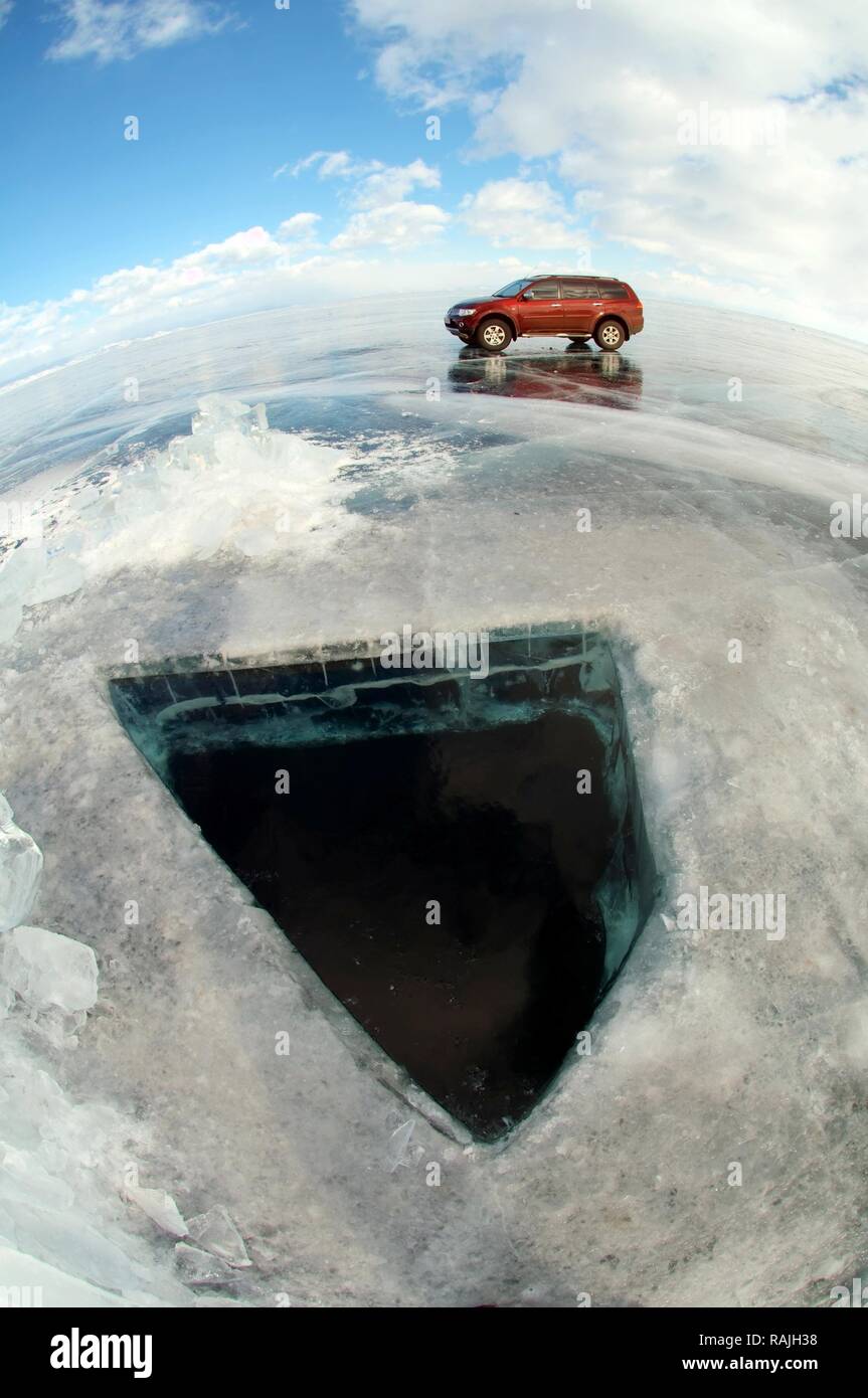 Distorted Car High Resolution Stock Photography and Images - Alamy