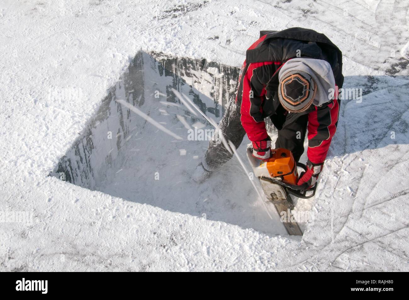 Man sawing top view hi-res stock photography and images - Alamy