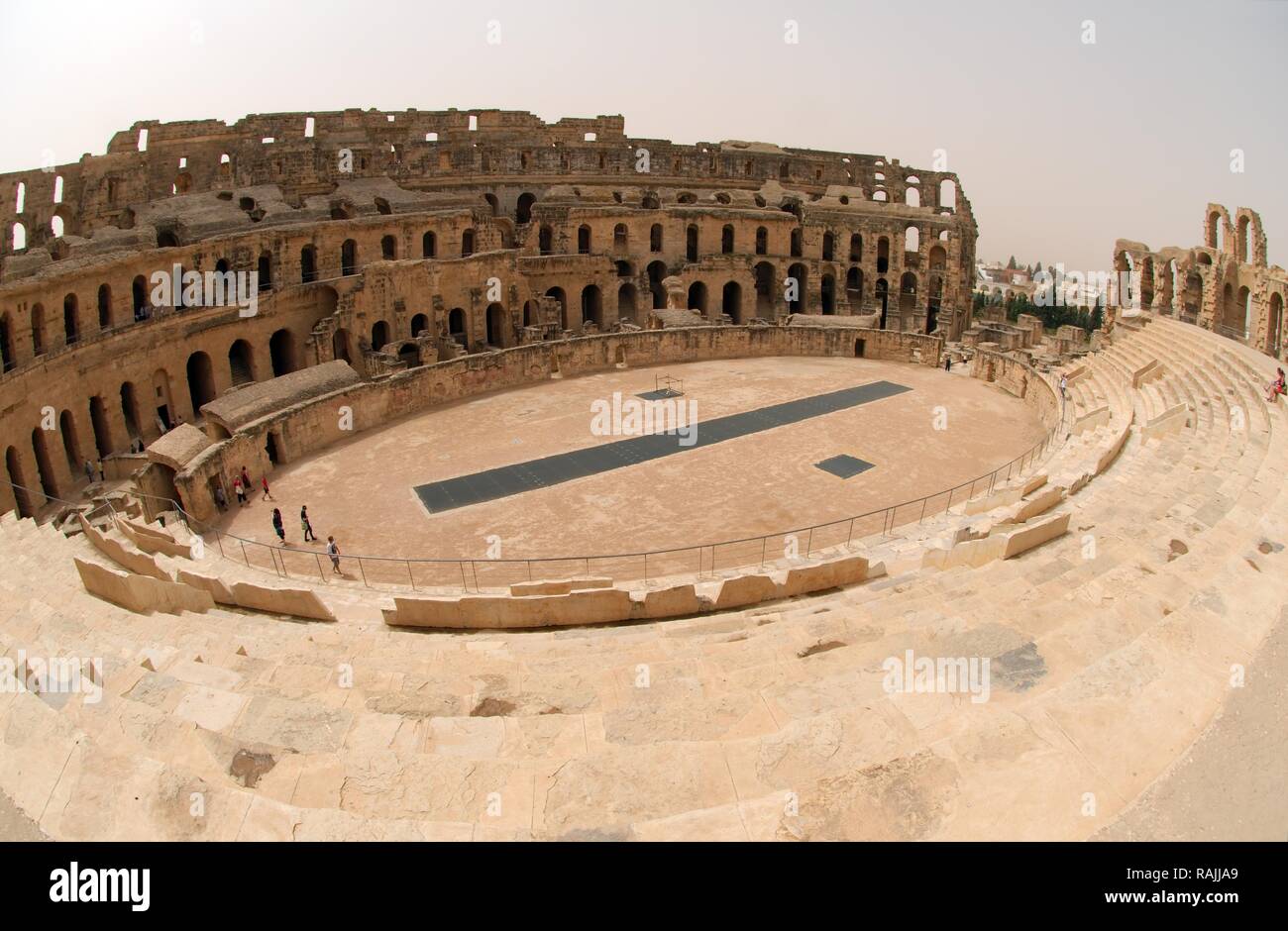 Tunisia ruins roman amphitheatre el jem hi-res stock photography and ...
