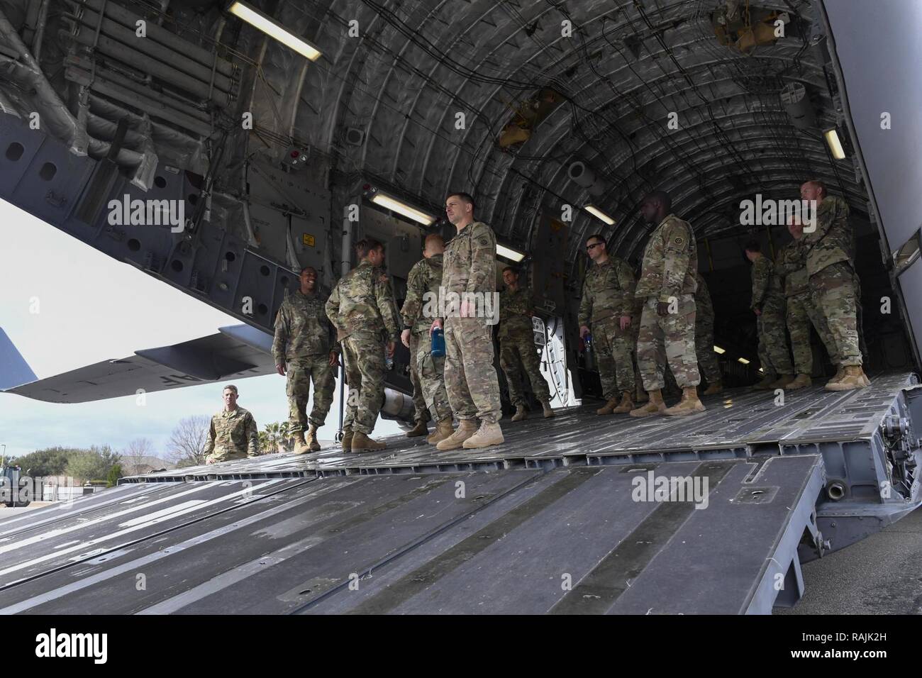 U.S. Army jumpmasters with the 1st Battalion, 505th Parachute Infantry ...