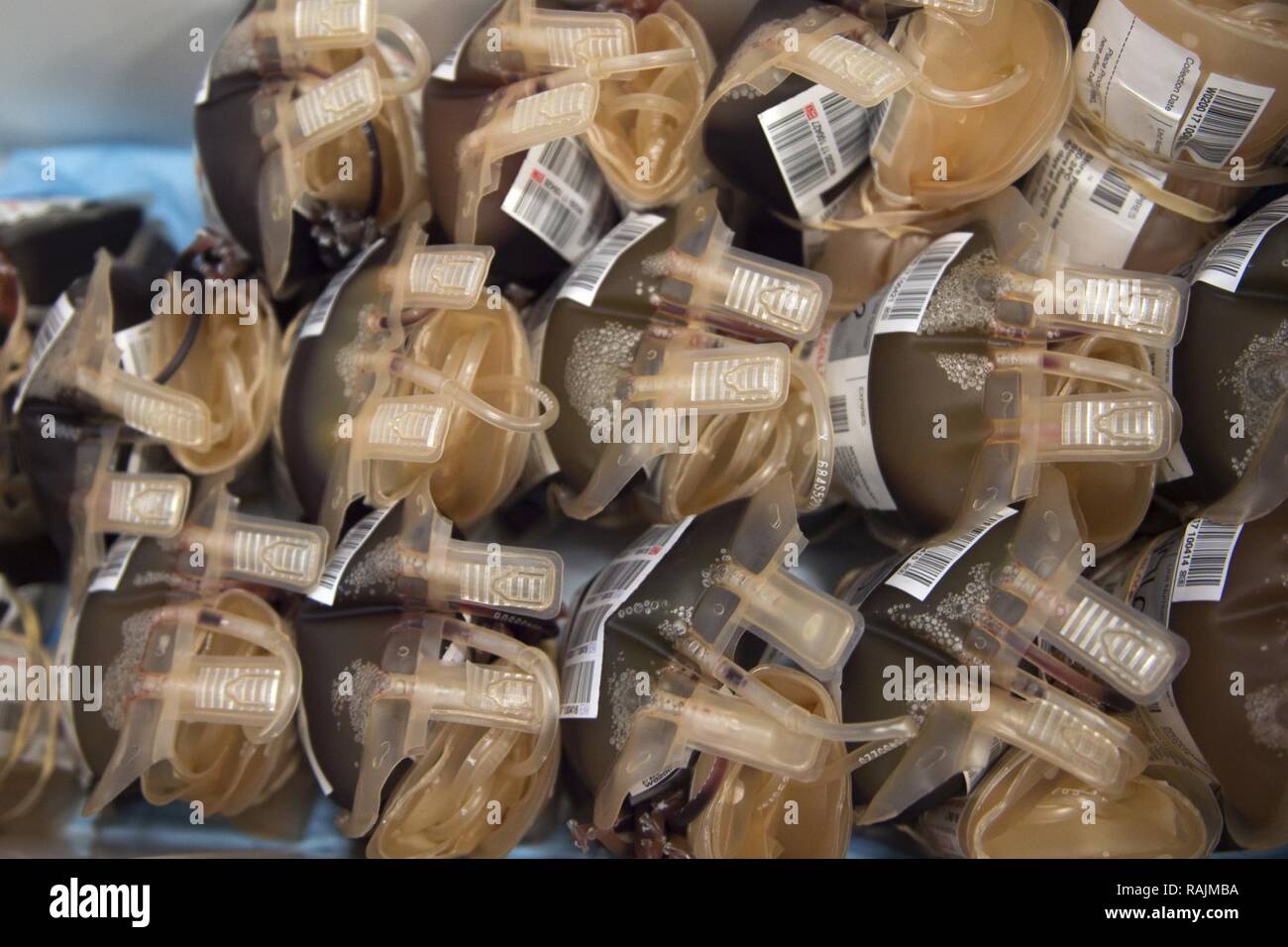 Blood bag cooler hi-res stock photography and images - Alamy