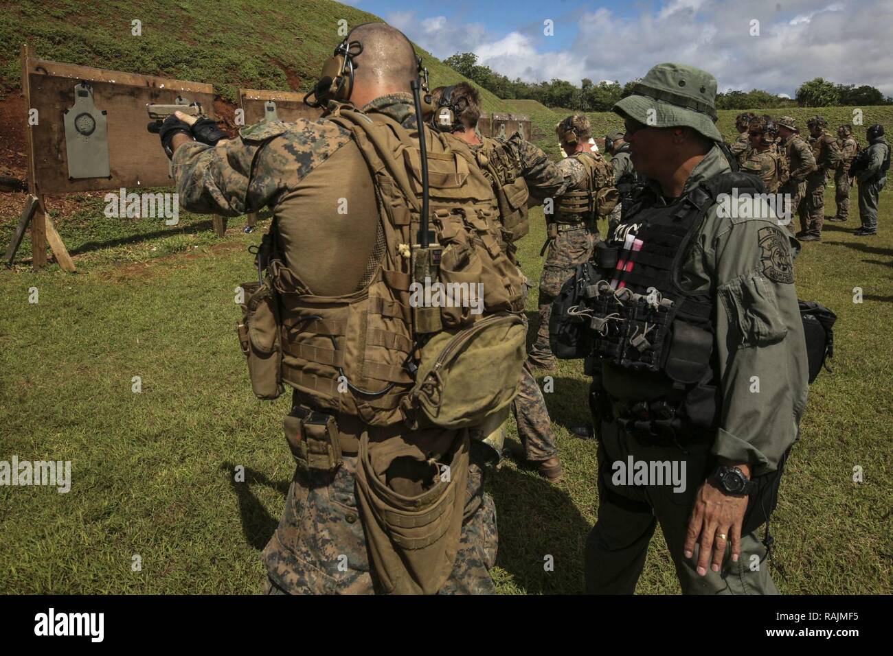 Police officers from swat team hi-res stock photography and images - Alamy