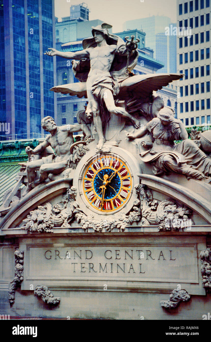 The facade of Grand Central Terminal features a transportation ...