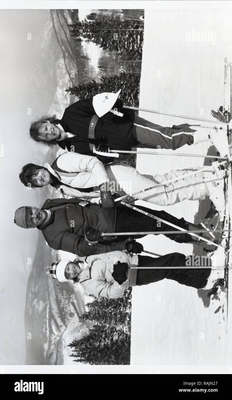 THE ADELMAN FAMILY ON A SKI TRIP Stock Photo - Alamy