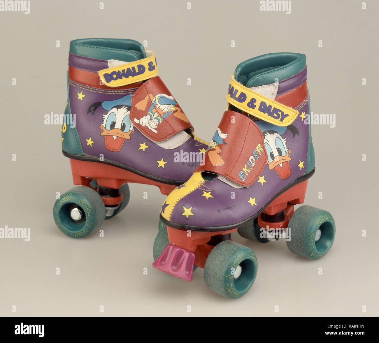 Patines hi-res stock photography and images - Alamy