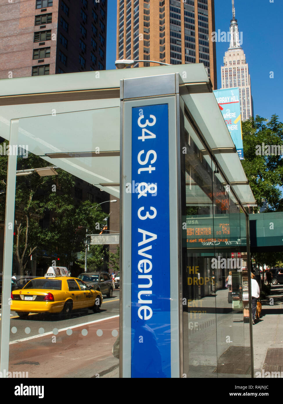 Bus stop shelter lit hi-res stock photography and images - Alamy