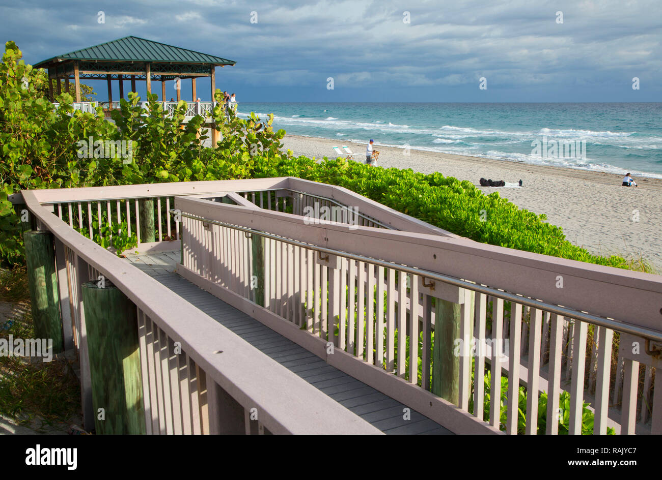 Park Pavilion, South Beach Park, Boca Raton, Florida Stock Photo - Alamy