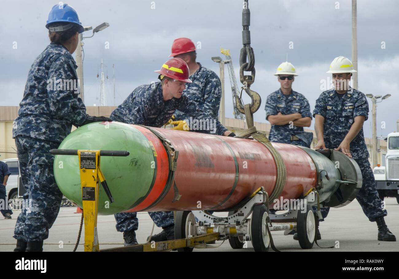 The mark 48 heavyweight torpedo hi-res stock photography and images - Alamy