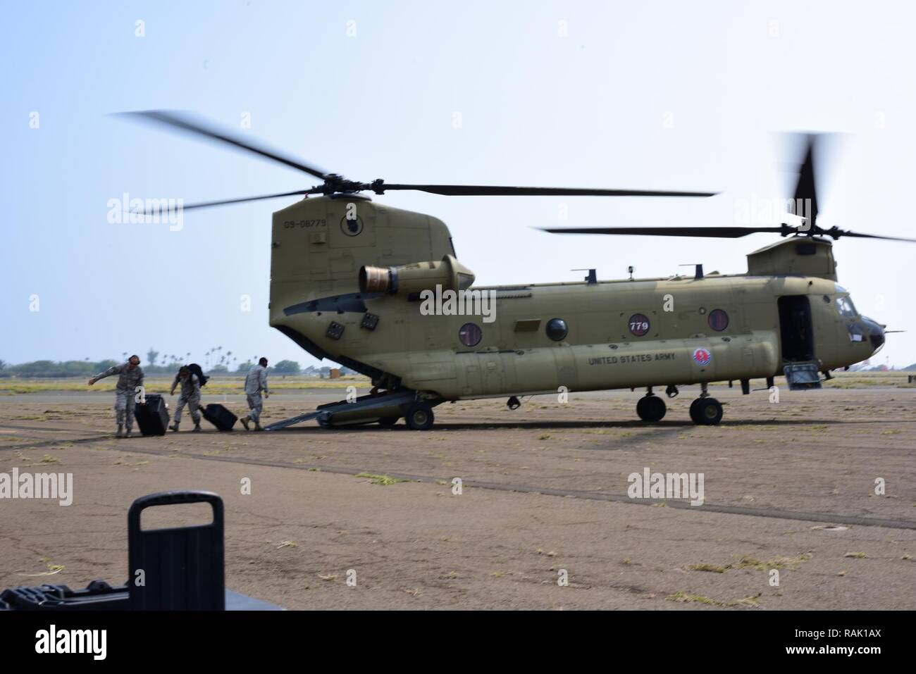 The 93rd Civil Support Team, Hawaii National Guard, off load their ...