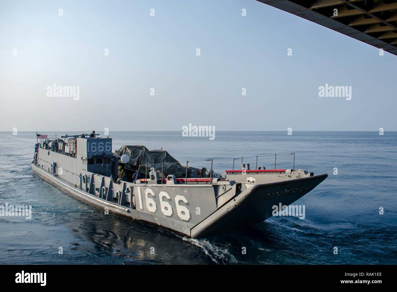 GULF OF THAILAND (Feb. 10, 2017) Landing craft utility (LCU) 1666 ...