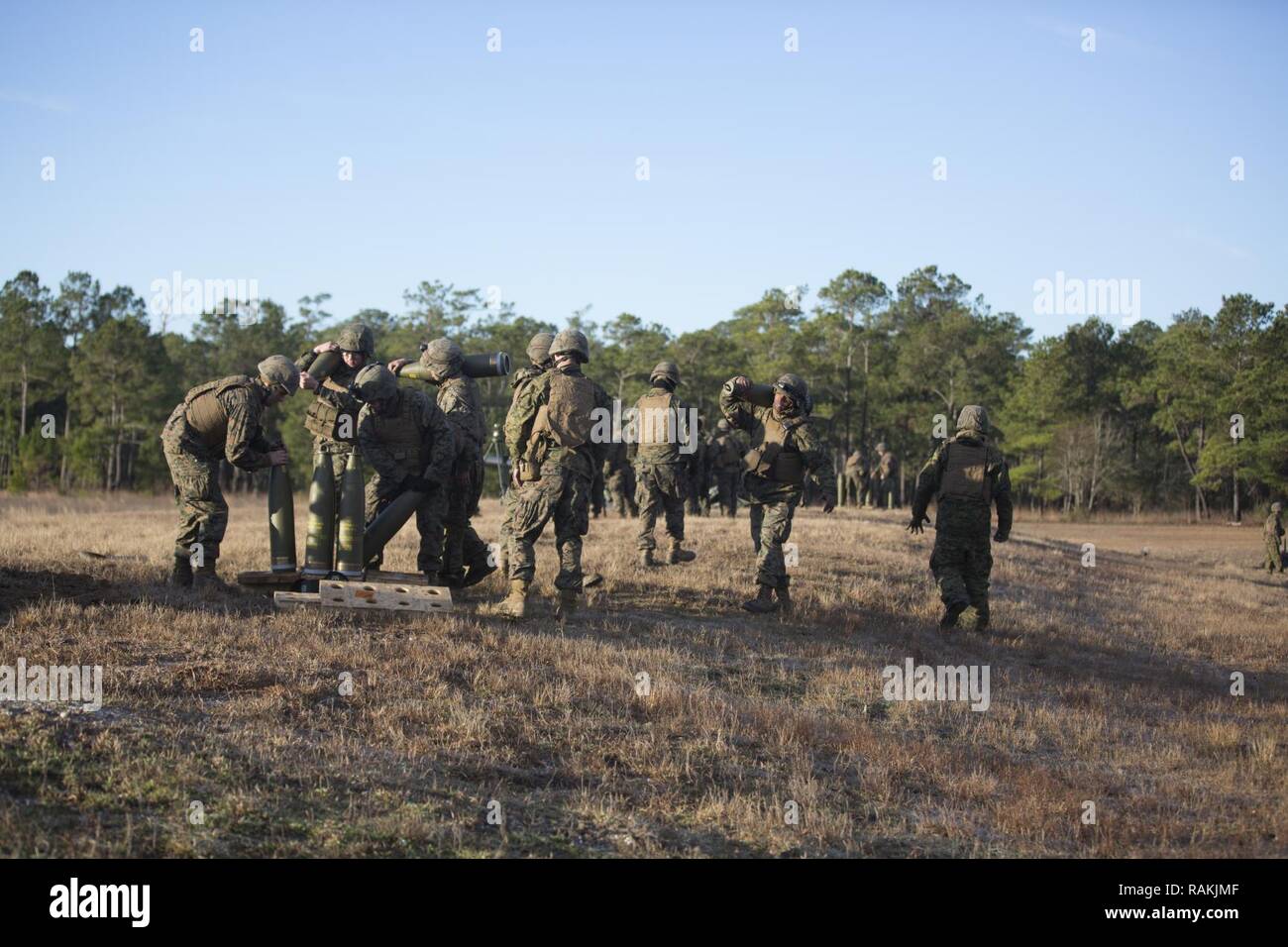U.S. Marines with Battery H, 3rd Battalion, 14th Marine Regiment, 4th ...