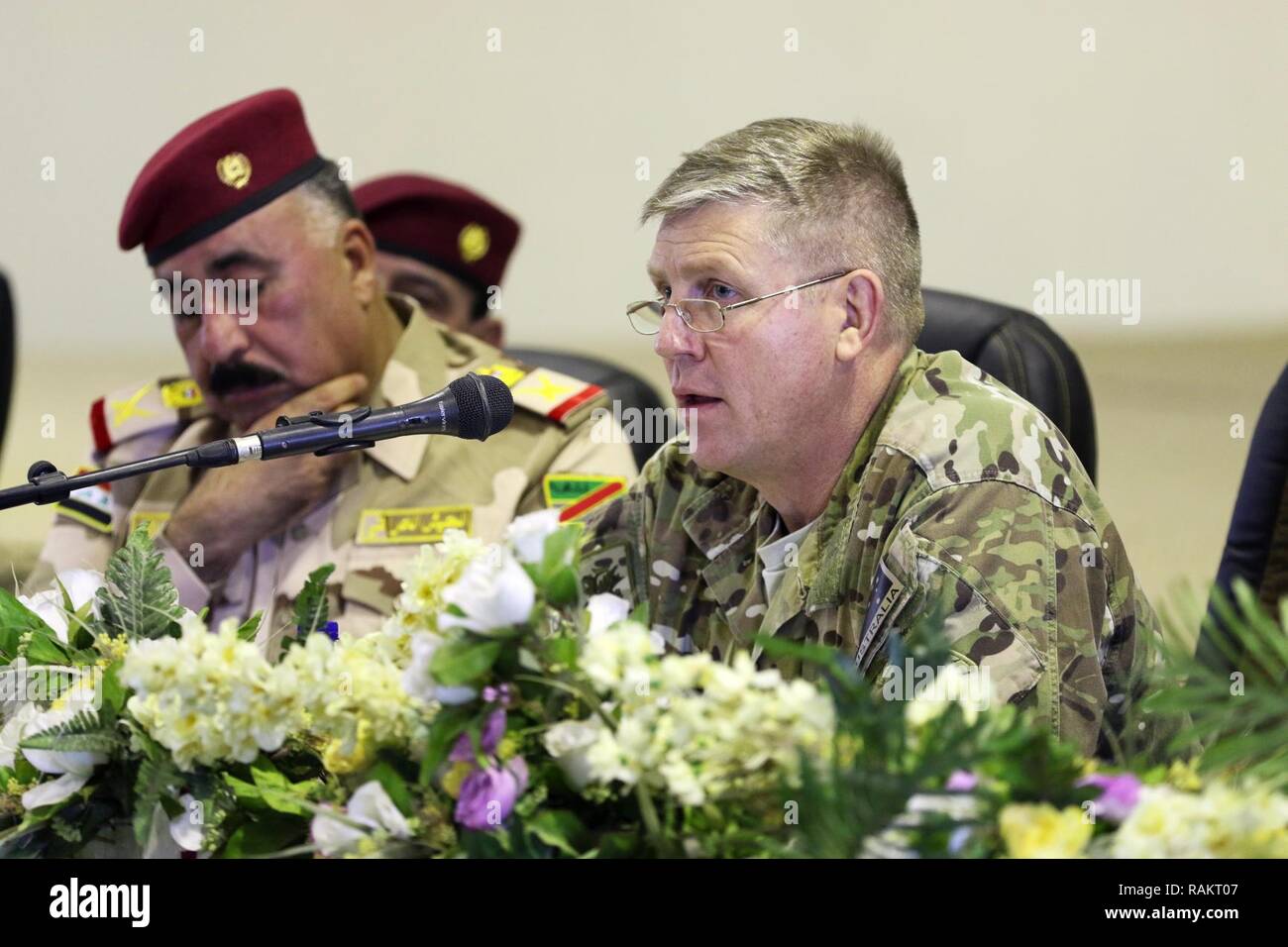 Smg qassim hi-res stock photography and images - Alamy