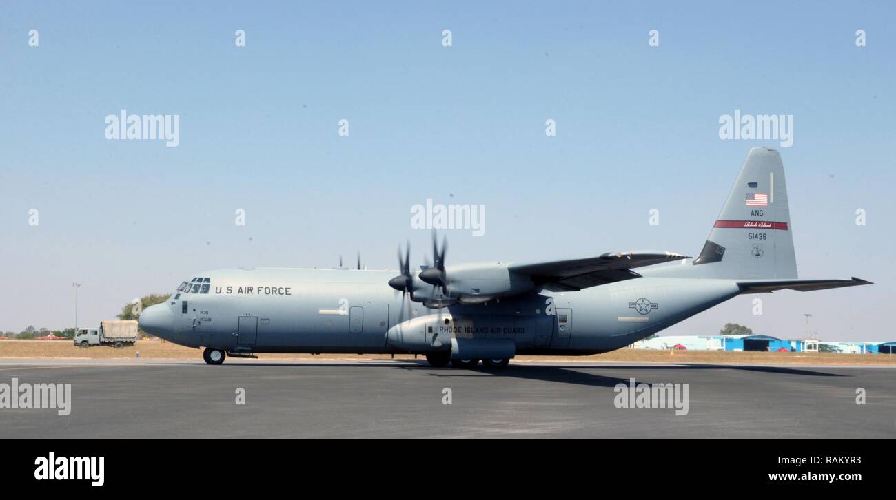 143rd airlift wing hi-res stock photography and images - Alamy