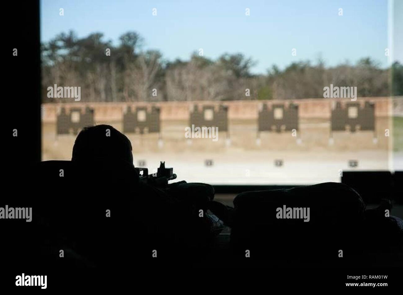 Soldiers assigned to the North Carolina Army National Guard and the ...