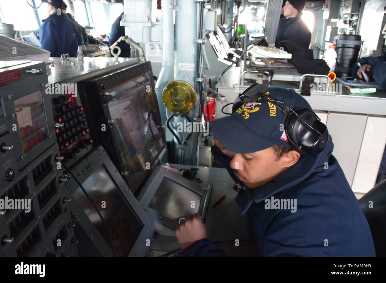 ATLANTIC OCEAN (Feb 08, 2017) Operation Specialist 3rd Class Amontah ...