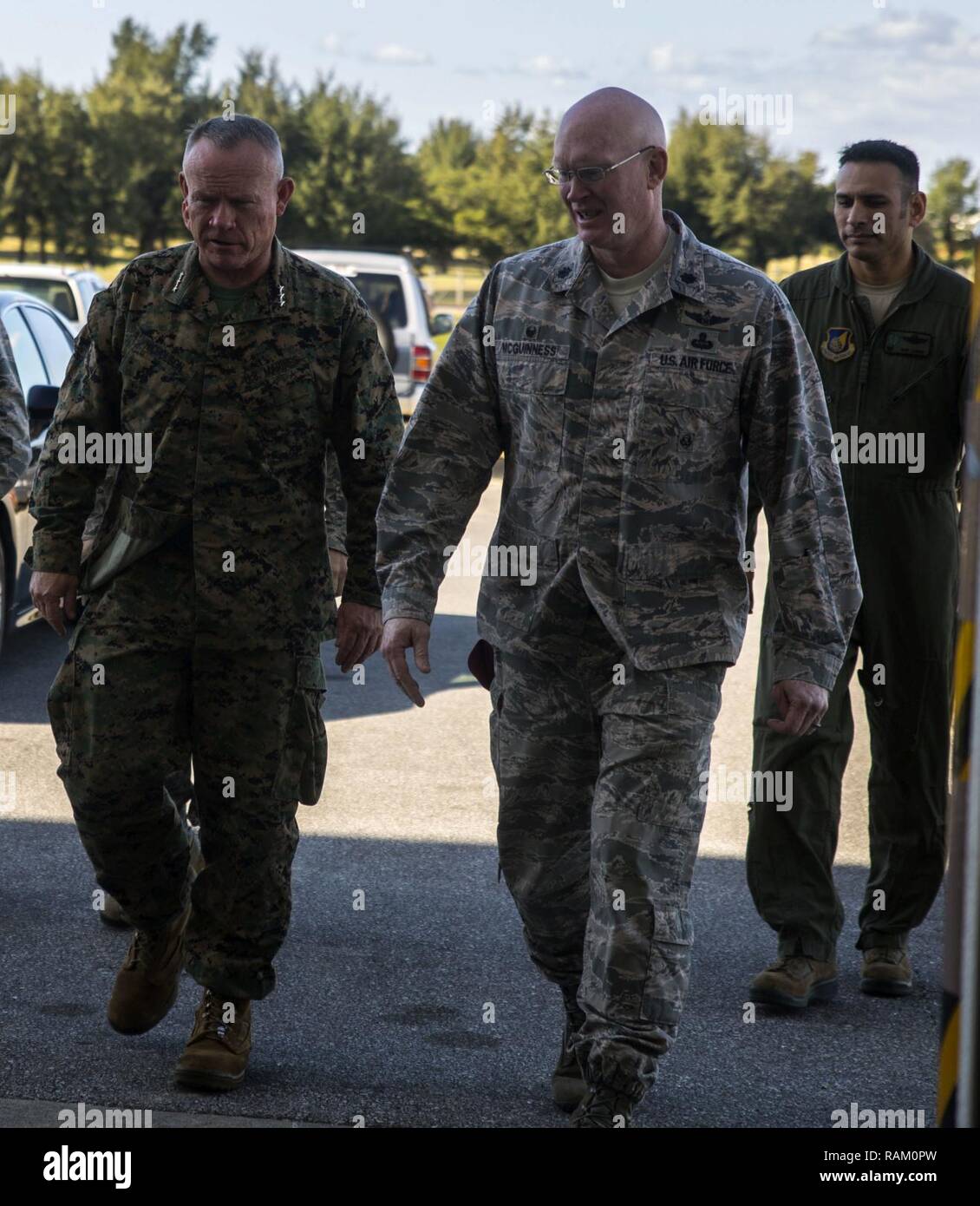 Lt gen nicholson recognizes airmens support in mv 22 incide hi-res ...