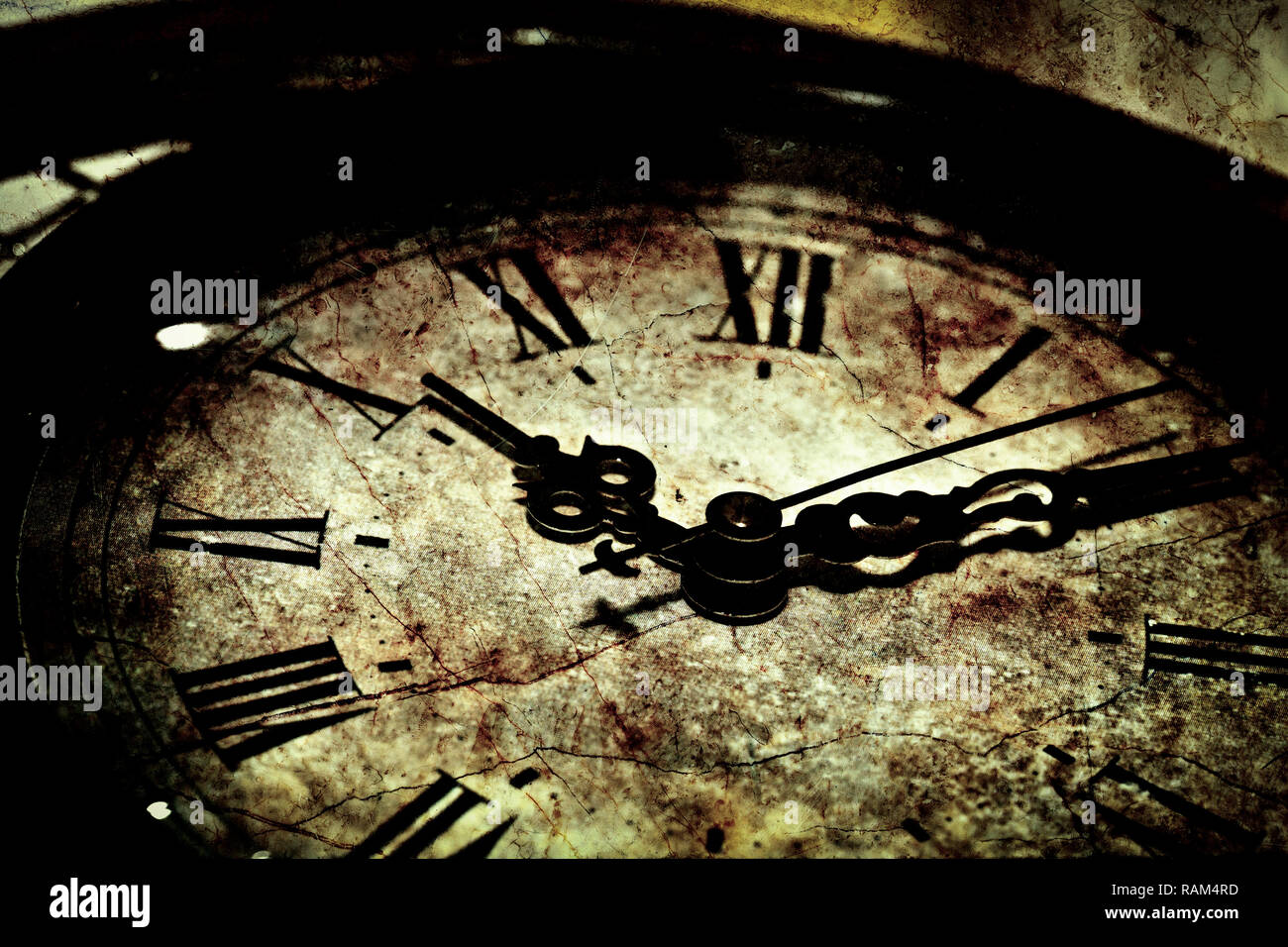 Abstract Grunge Retro Clock Background Photo. Vintage old and Dusty ...