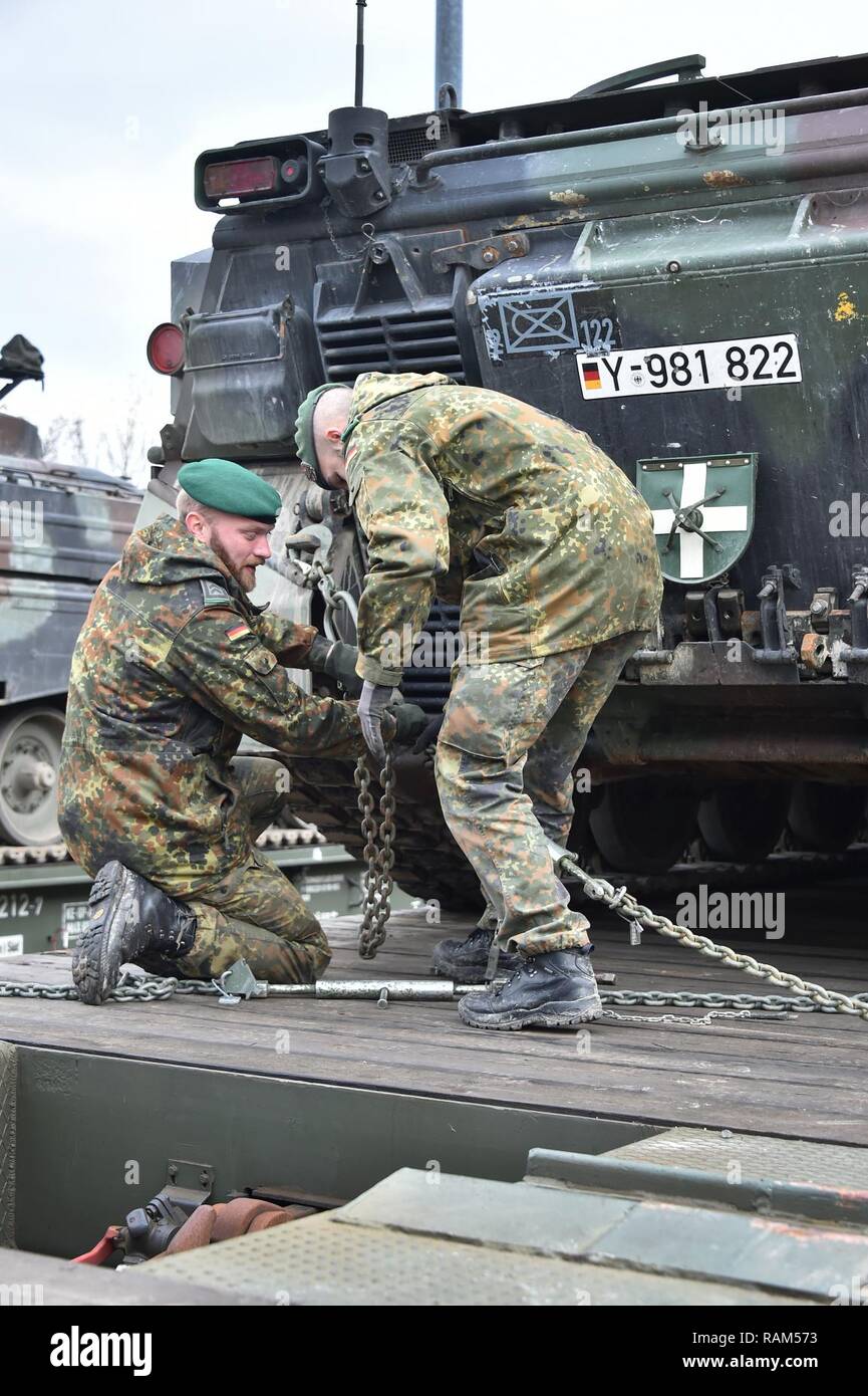 10 panzerdivision hi-res stock photography and images - Alamy