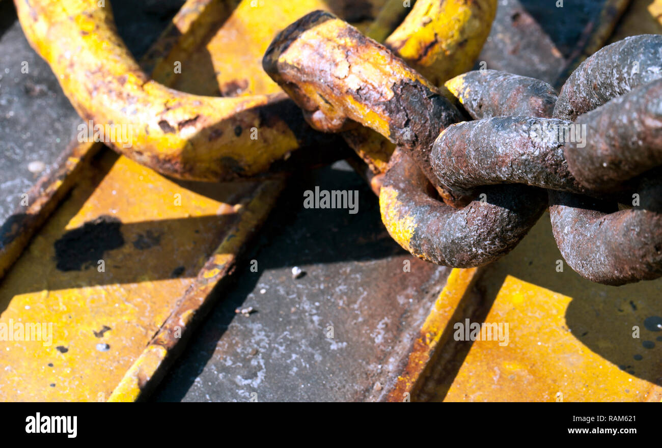 Abstract Grunge Rusty Dirty Metal Chain Photo Stock Photo - Alamy