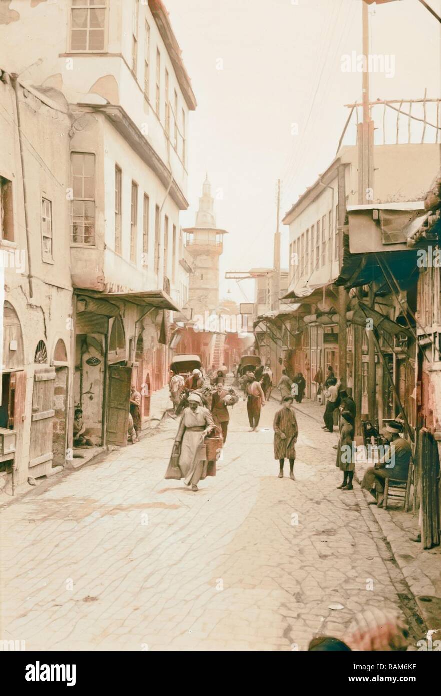 Damascus straight street hi-res stock photography and images - Alamy