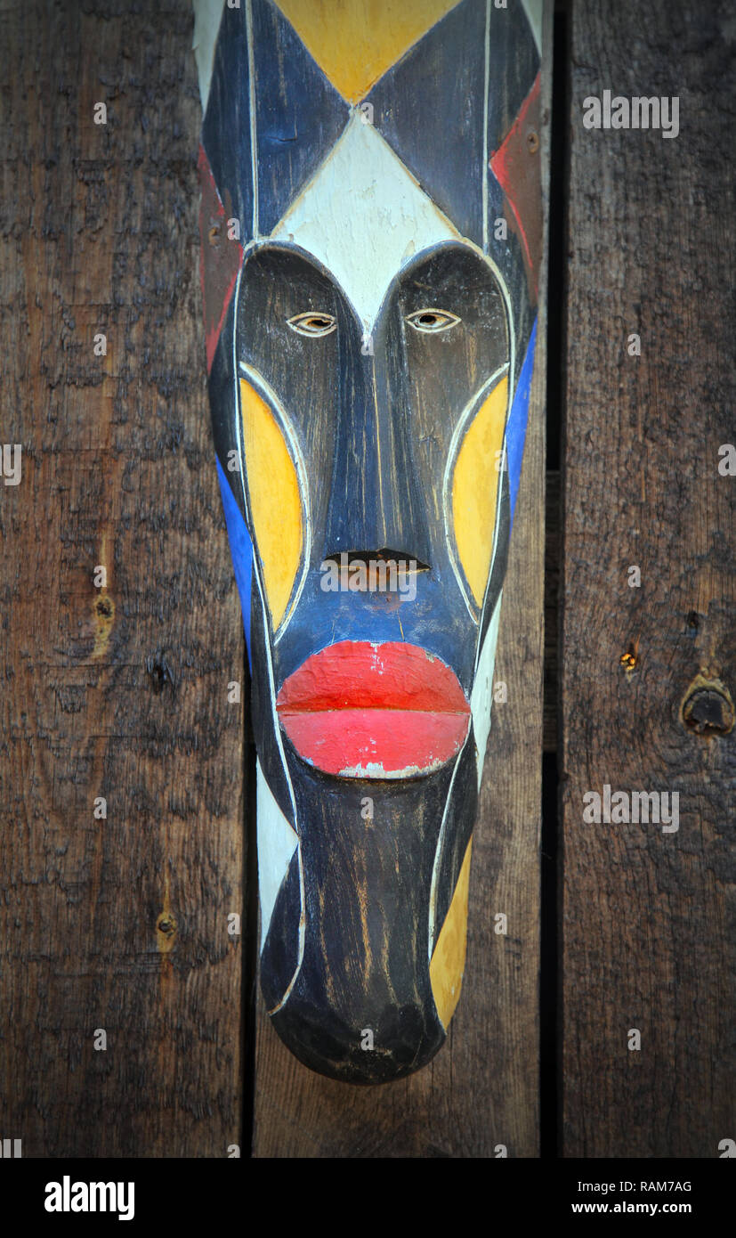Abstract Vintage Antique African Mask, an old Art Historical creations ...