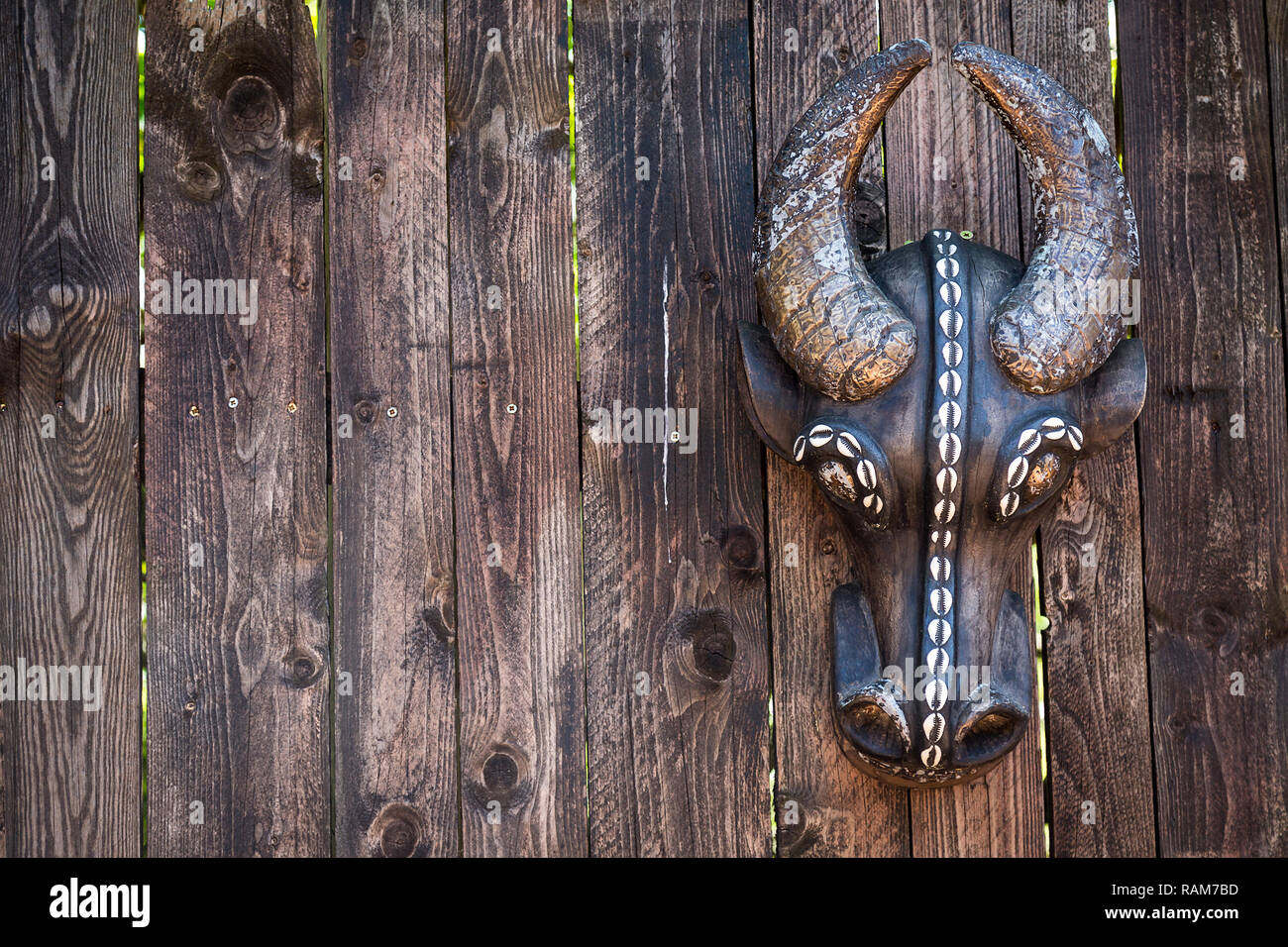 Abstract Vintage Antique African Mask, an old Art Historical creations ...