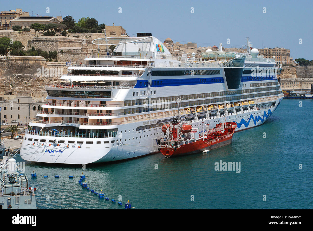 Cruise liner in the port of Valletta, Malta Stock Photo - Alamy
