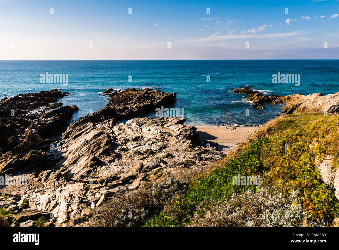 Calm waters at Fistral Beach, Newquay, Cornwall, UK Stock Photo - Alamy