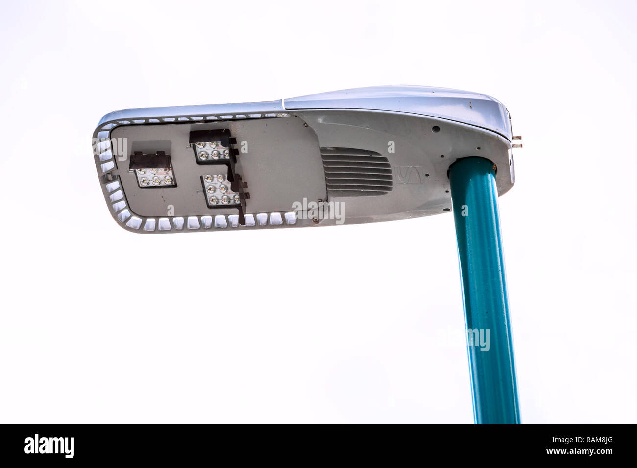 LED street lamp luminaire with shielding applied to exposed chip ...