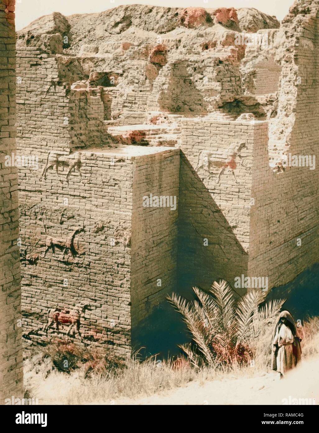 Babylon. The Ishtar Gate. 1932, Iraq, Babylon (Extinct city ...